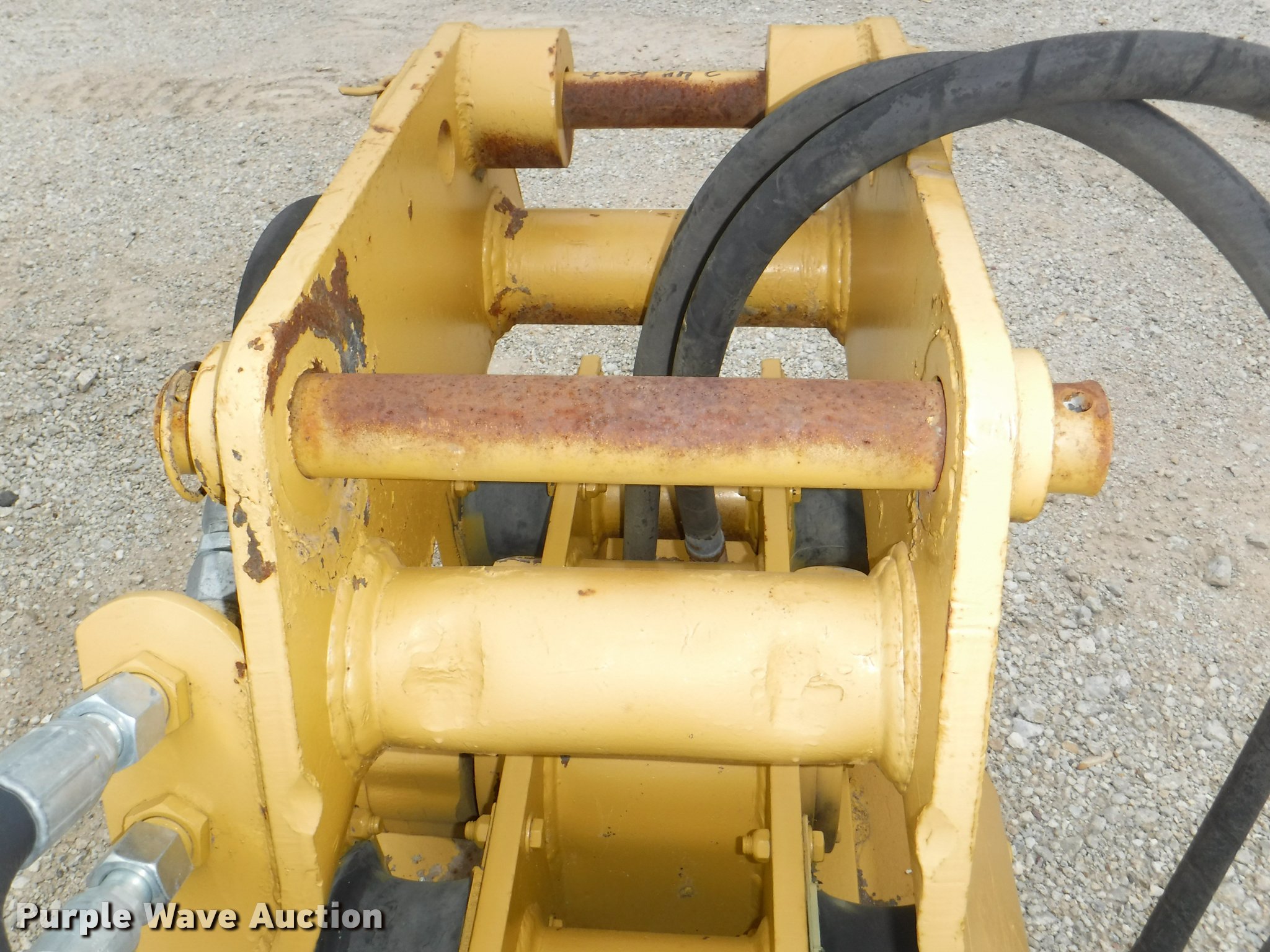 Kent plate compactor in Topeka, KS | Item DJ9104 sold | Purple Wave