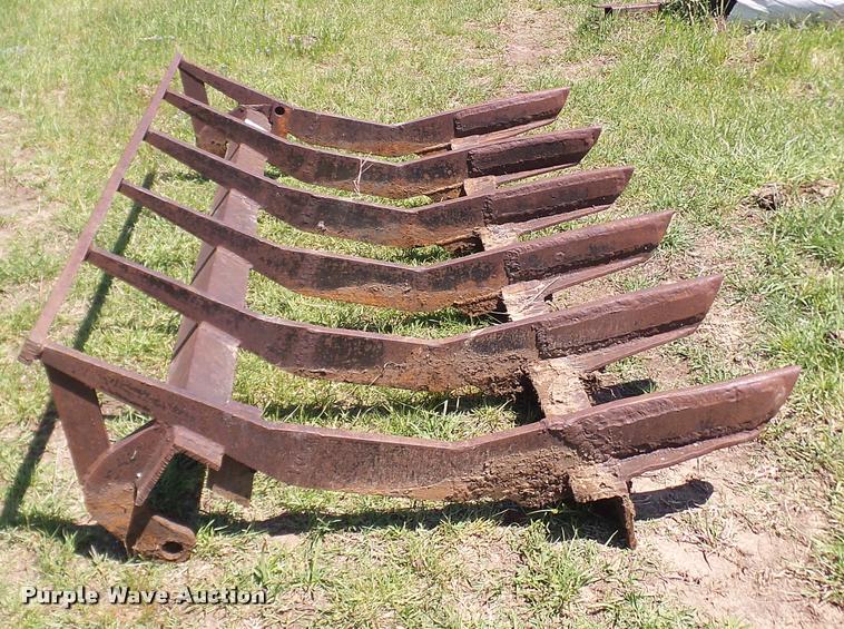 Loader root rake in Tulsa, OK | Item DA6145 sold | Purple Wave