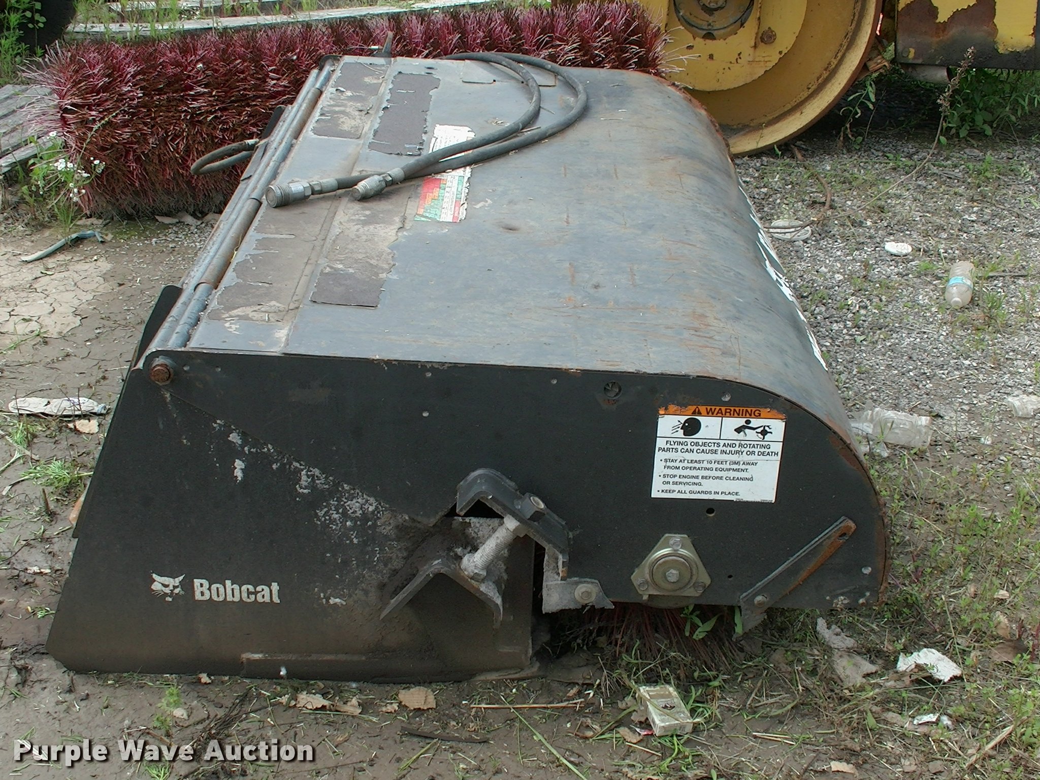 Bobcat 72 Sweeper skid steer sweeper in Tulsa, OK | Item DP9306 sold ...