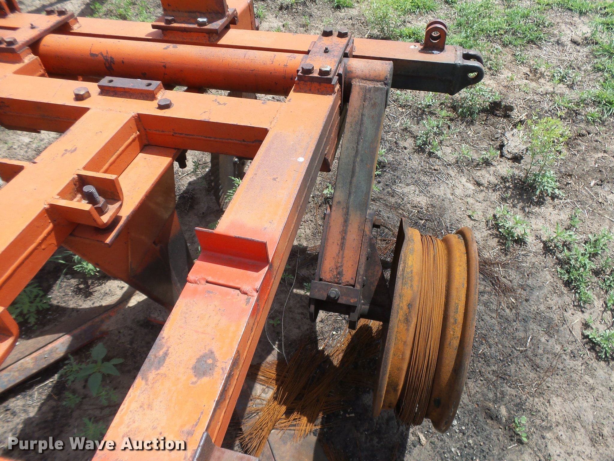 Richardson stubble mulch sweep plow in Knowles, OK | Item DB2570 sold ...