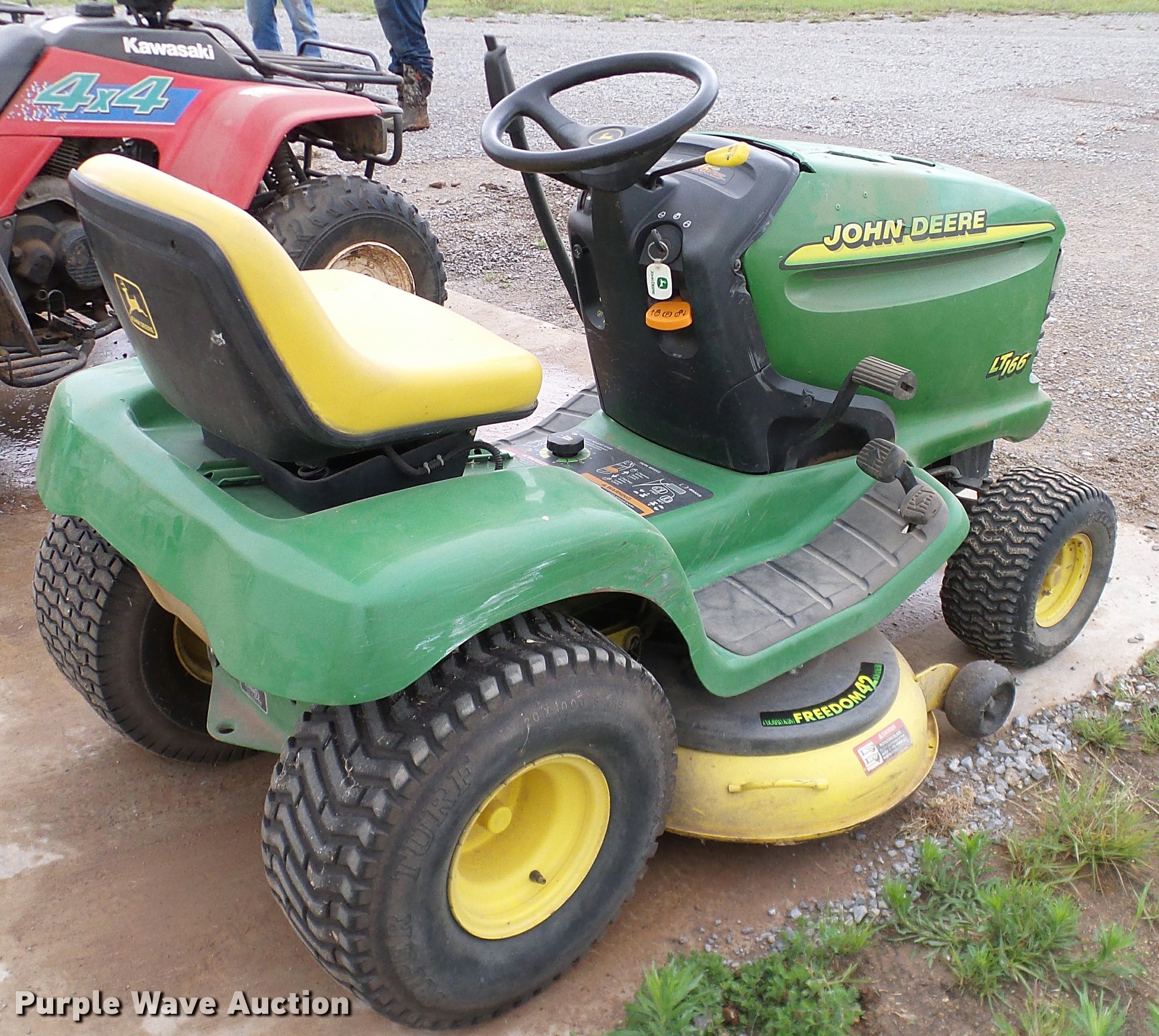 John Deere LT166 lawn mower in Arnett, OK | Item DJ9970 sold | Purple Wave