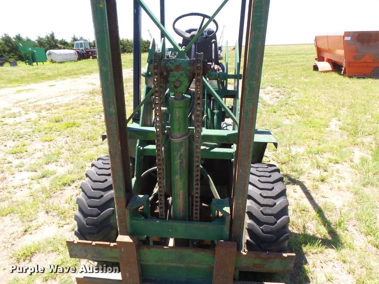 TCI C2B forklift in Sublette, KS | Item DB2601 sold | Purple Wave