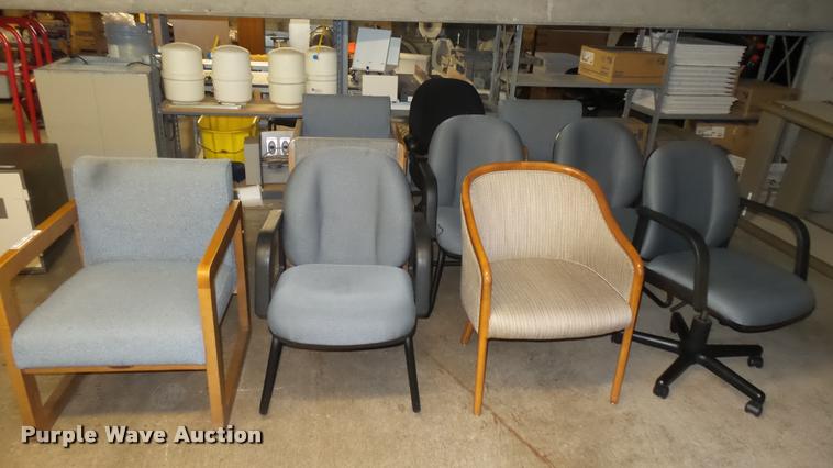 (10) office chairs in Wichita, KS | Item DR9709 sold | Purple Wave