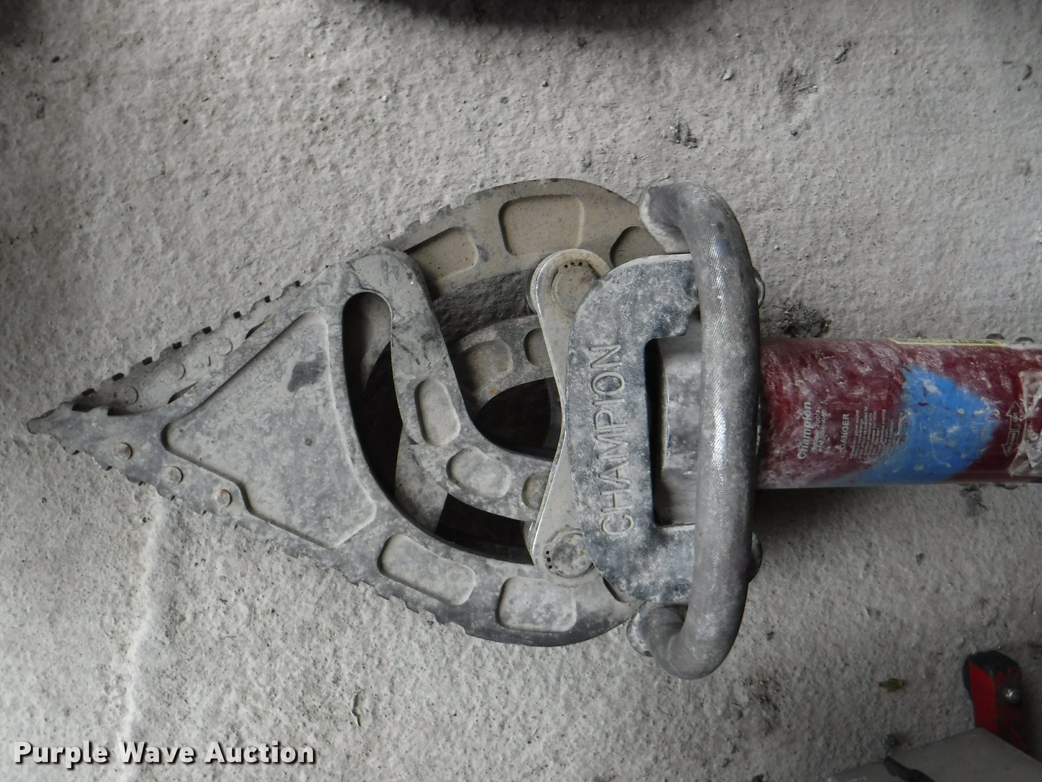 Champion rescue equipment in Garnett, KS | Item CA9538 sold | Purple Wave