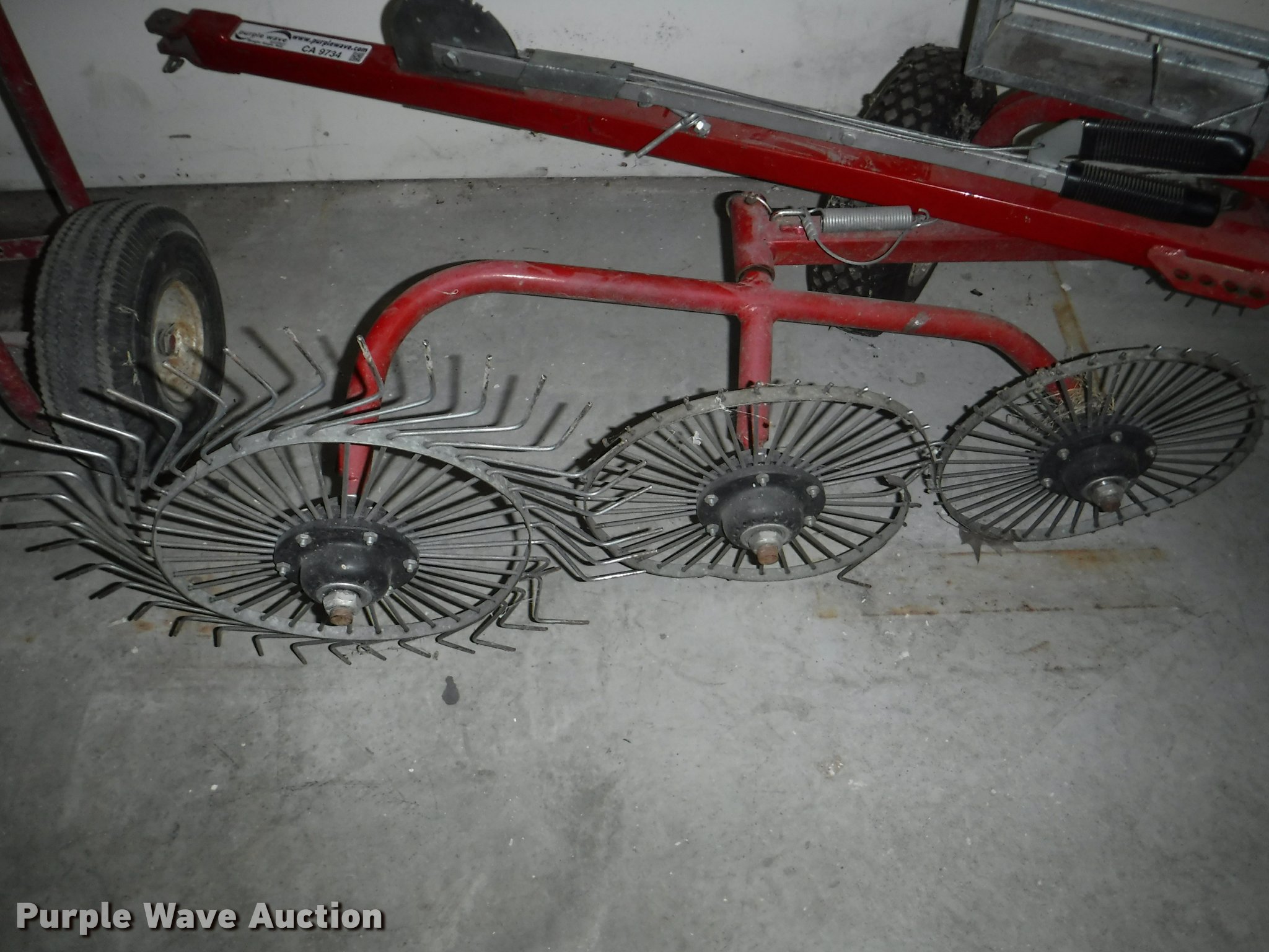 Estate wheel rake in Eudora, KS | Item CA9734 sold | Purple Wave