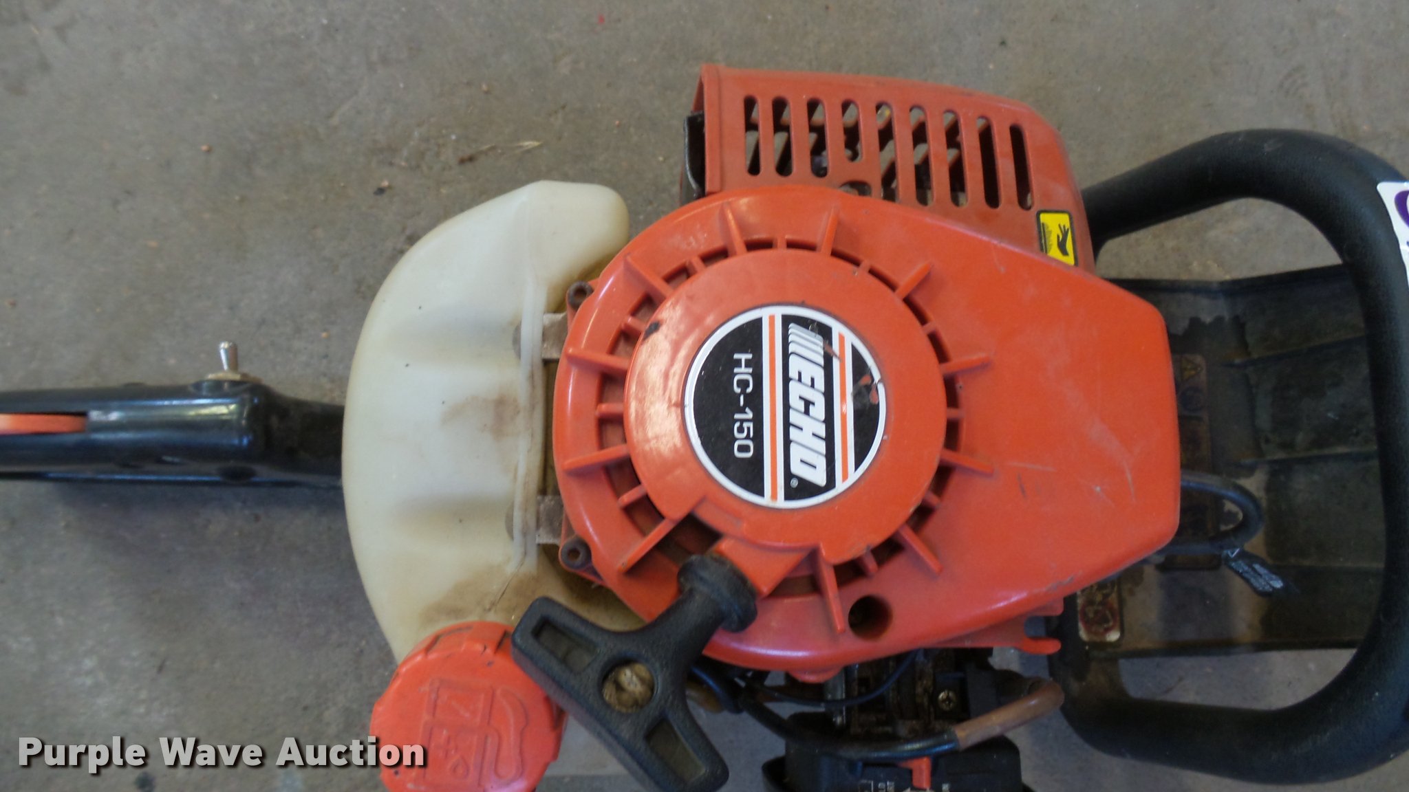Echo HC-150 hedge trimmer in Lyons, KS | Item DO9631 sold | Purple Wave