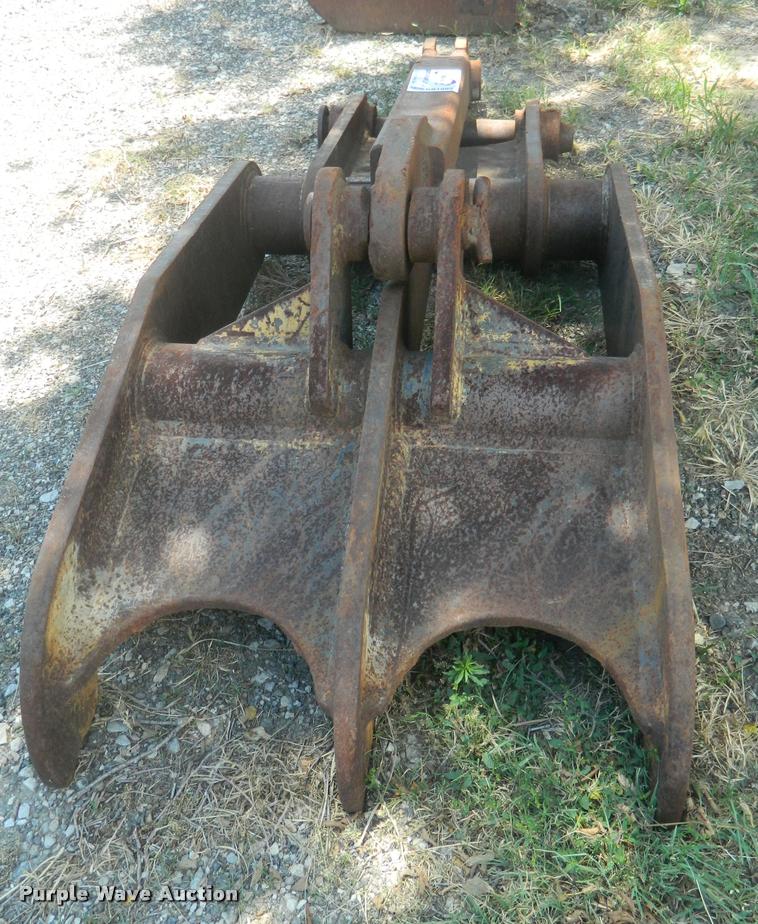 Geith EK30 thumb in Bunker Hill, KS | Item DB1082 sold | Purple Wave