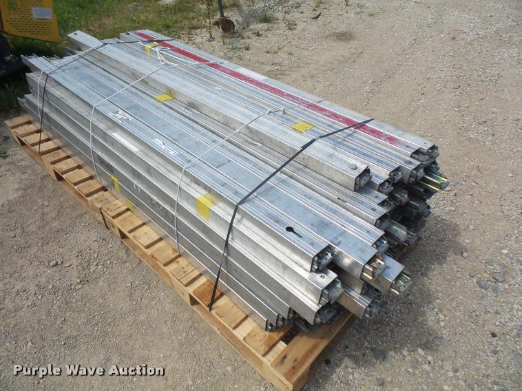 (59) aluminum load locks in McLouth, KS | Item DL9556 sold | Purple Wave
