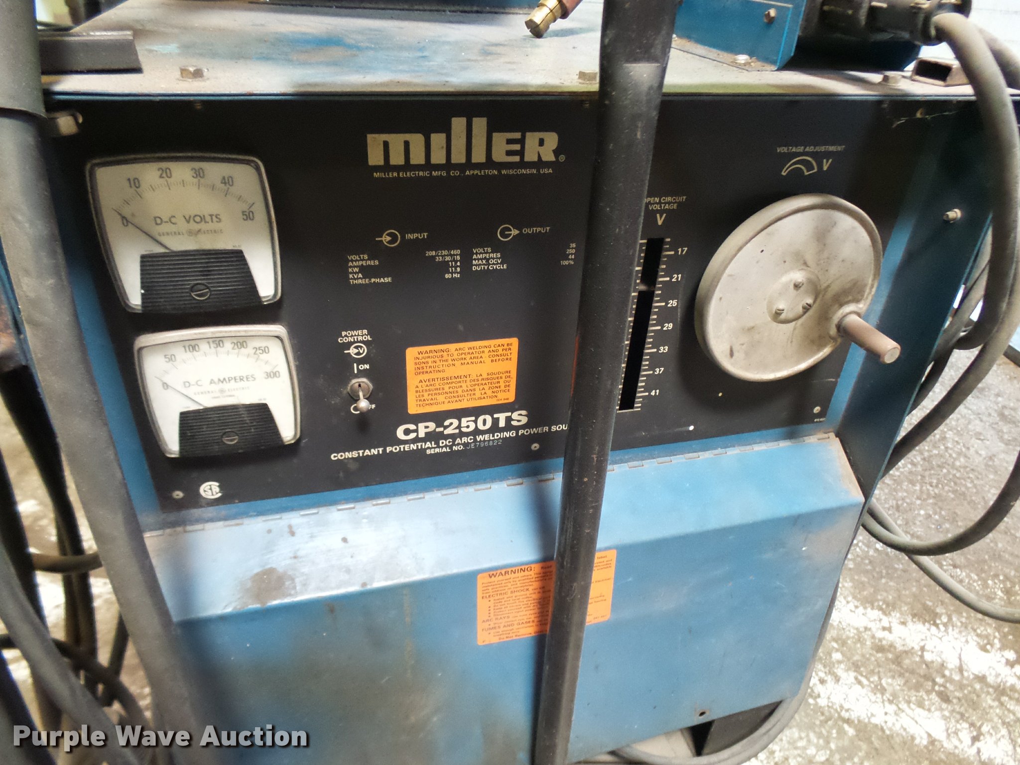 Miller CP-250TS welder in Grain Valley, MO | Item CA9005 sold | Purple Wave