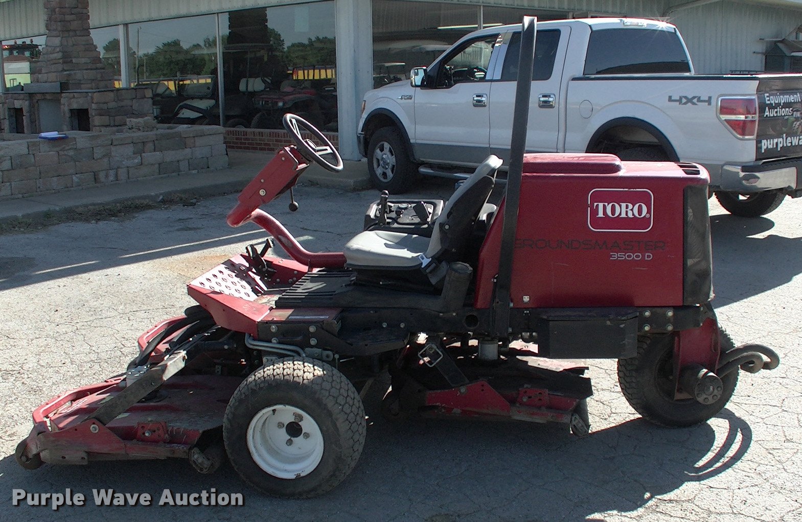 Toro Groundsmaster 3500D riding lawn mower in Iola, KS | Item DK9669 ...