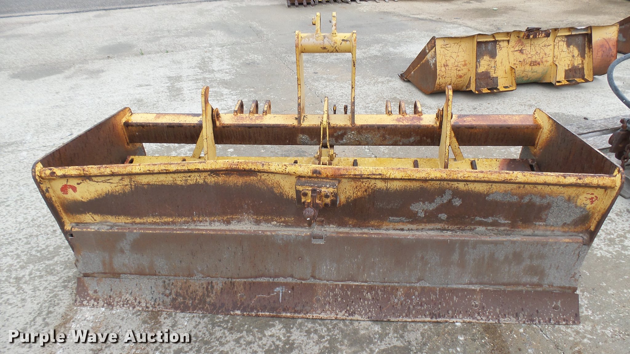 Gannon box blade in Wichita, KS | Item AR9851 sold | Purple Wave