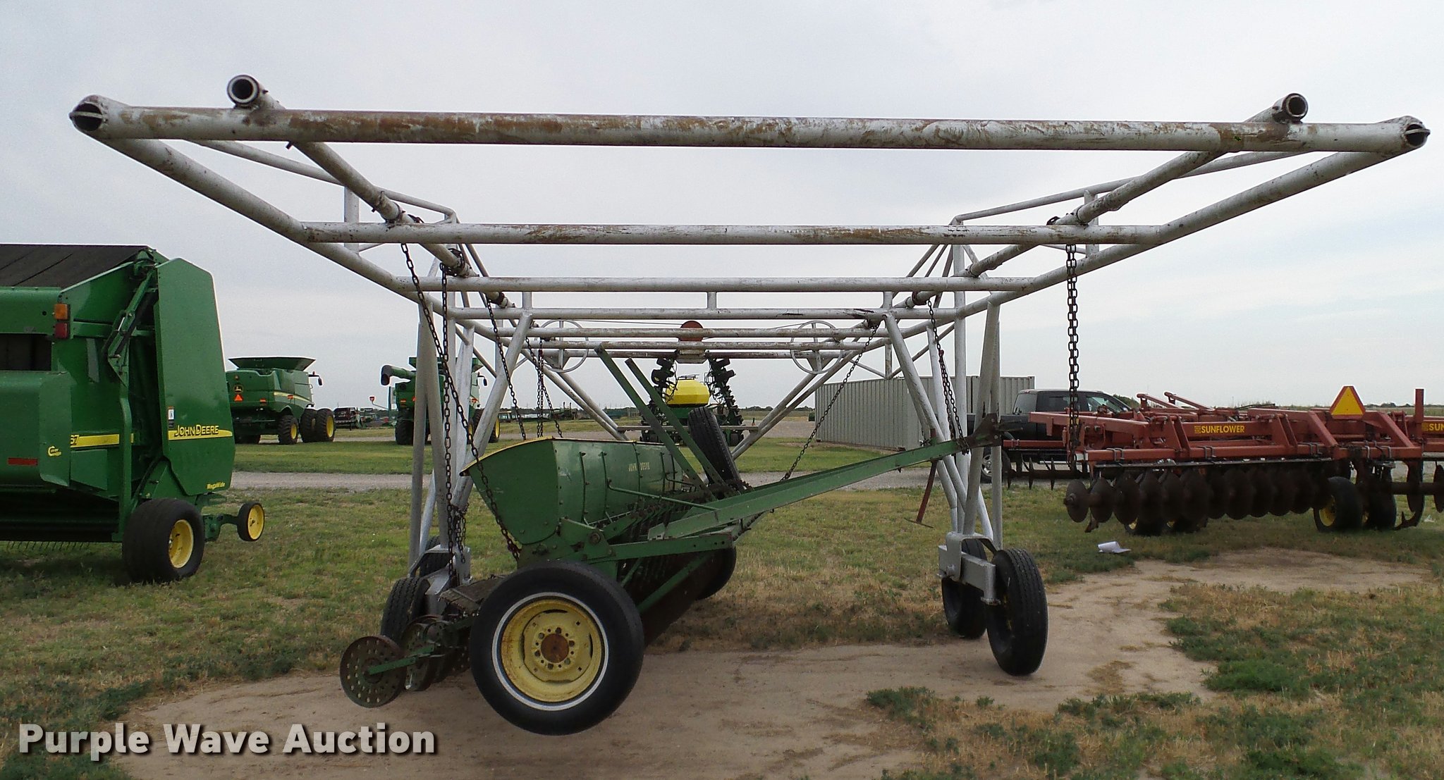 J and J implement carrier in Liberal, KS | Item DA6797 sold | Purple Wave