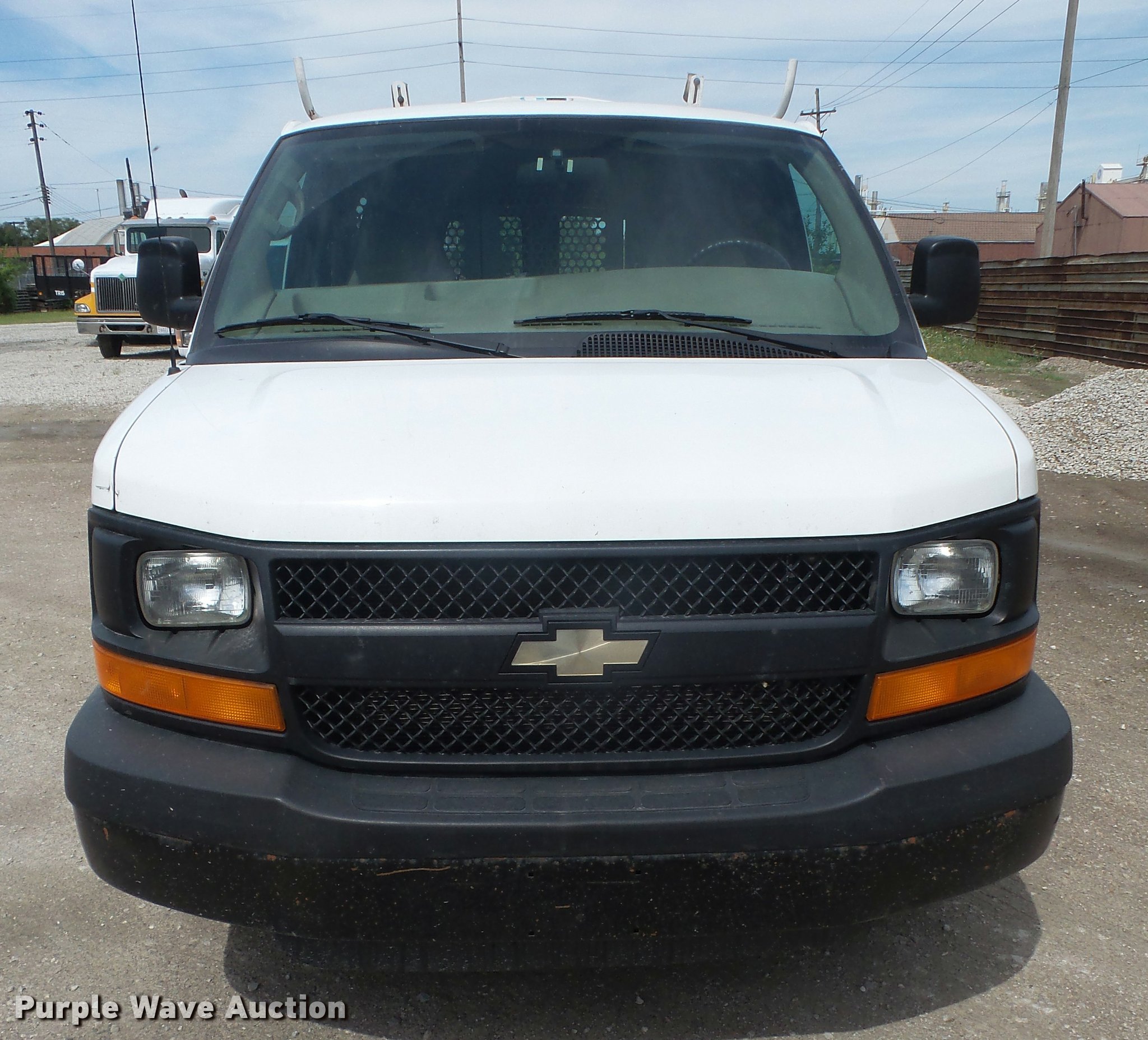 2005 Chevrolet Express 2500 van in Kansas City, KS | Item DA1628 sold ...