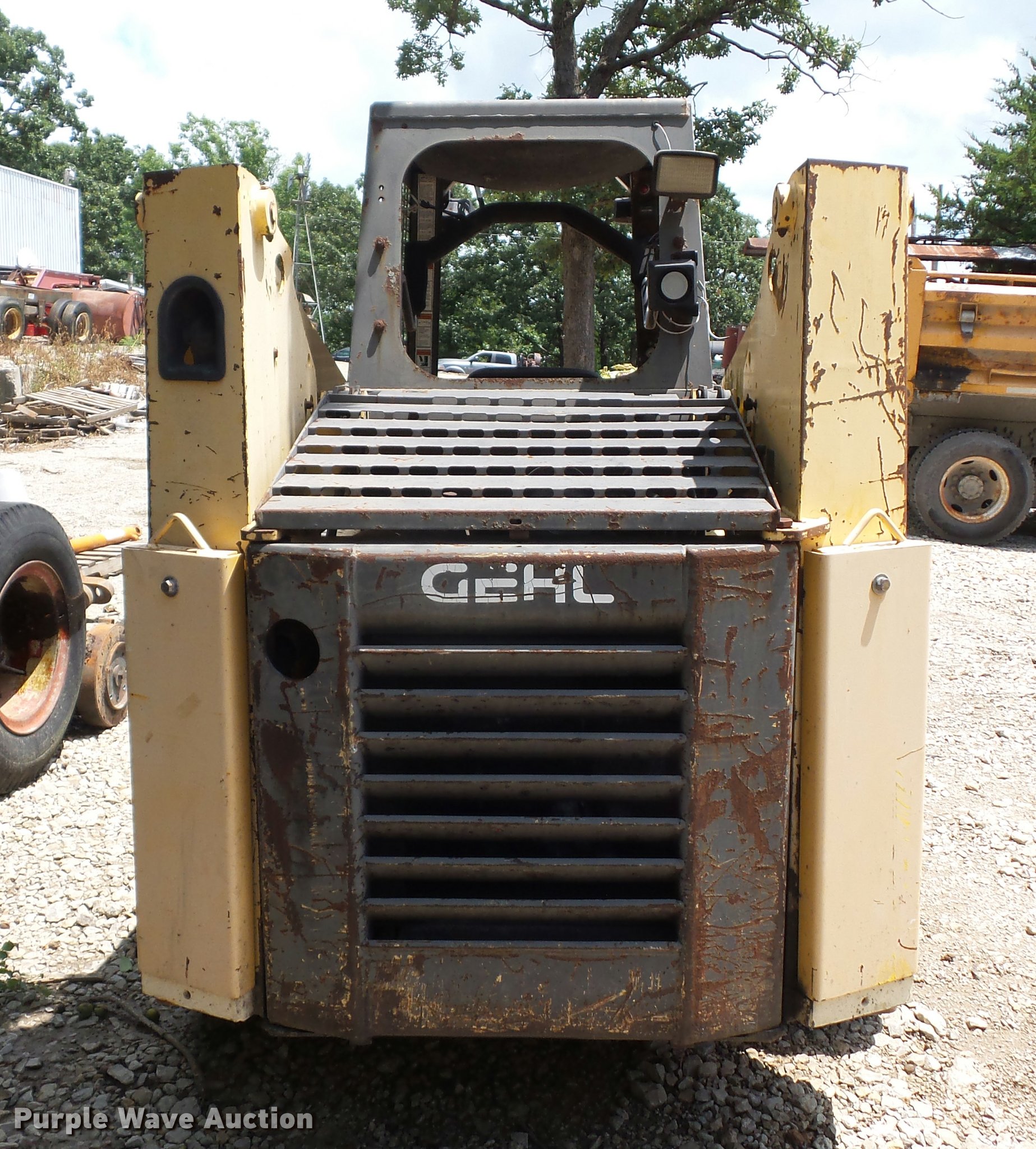 Gehl 5625 SX skid steer in Odessa, MO | Item DD1734 sold | Purple Wave