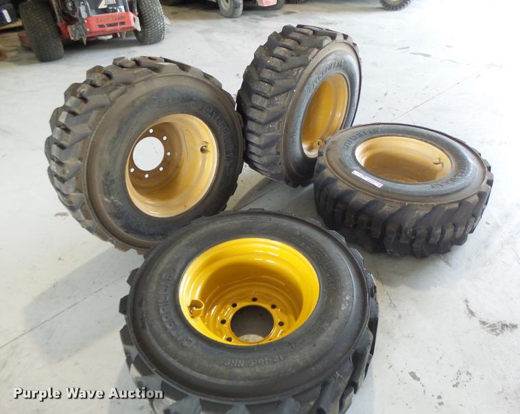 Caterpillar skid steer tires in Marshall, MO | Item DF9331 sold ...