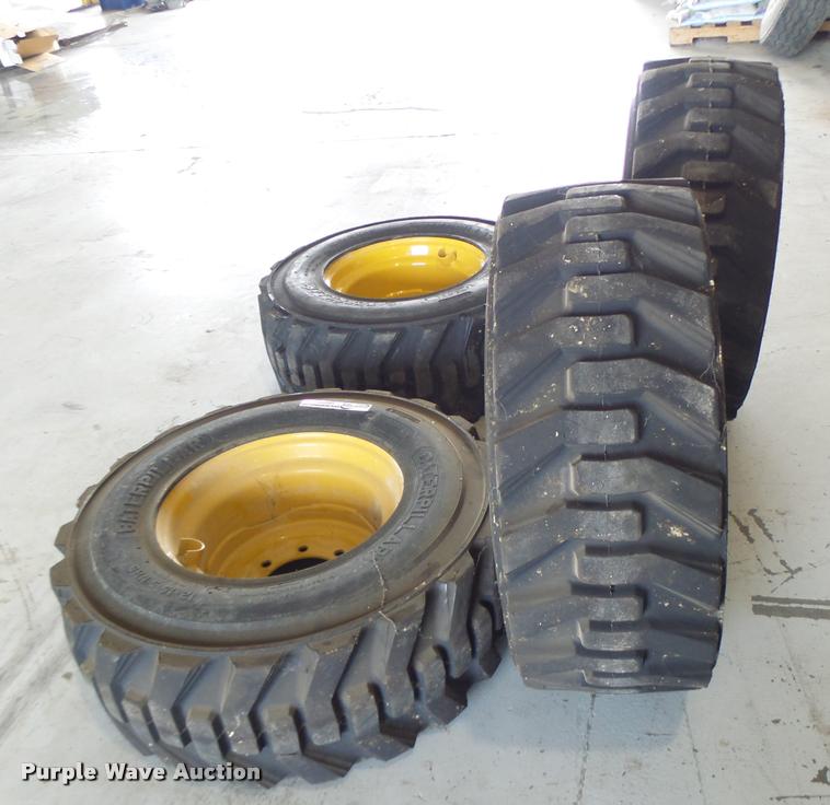 Caterpillar skid steer tires in Marshall, MO | Item DF9331 sold ...