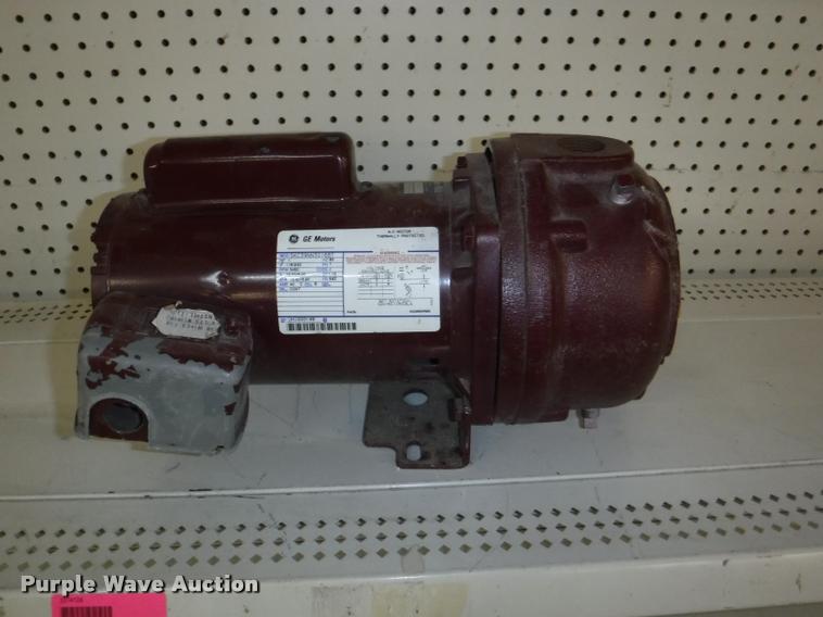 (4) GE water ace pumps in Sikeston, MO | Item DD0974 sold | Purple Wave