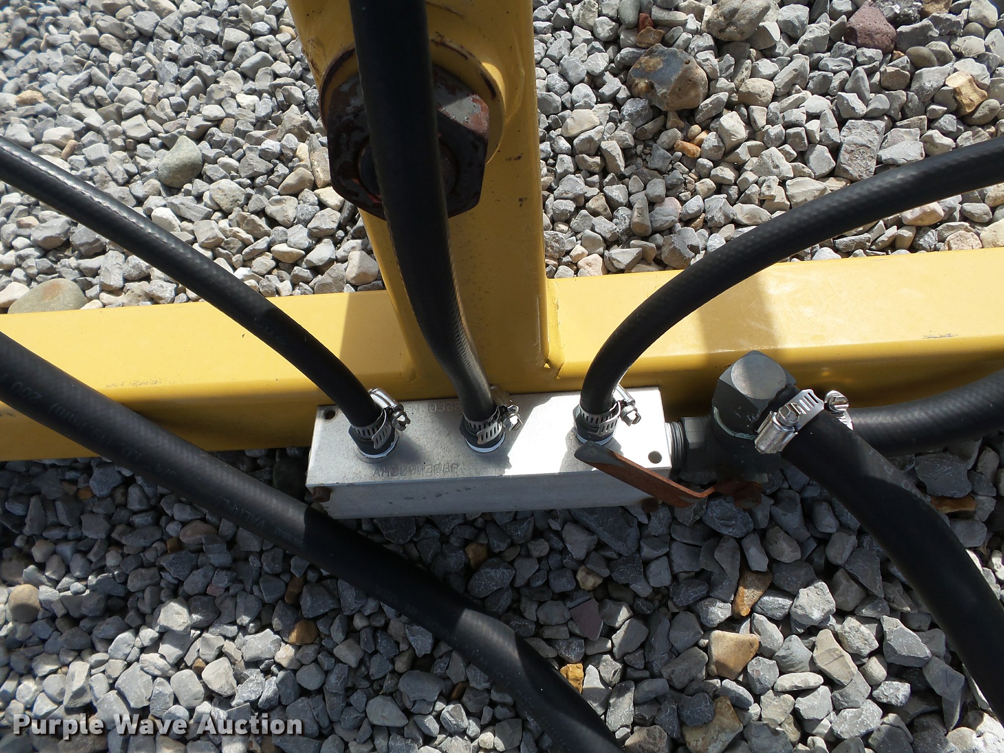 Bale injector in Sikeston, MO | Item DC6945 sold | Purple Wave