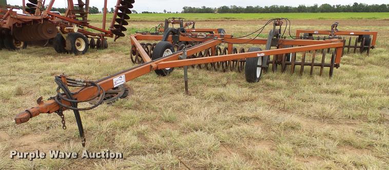 Sterling packer in Capron, OK | Item DA5699 sold | Purple Wave