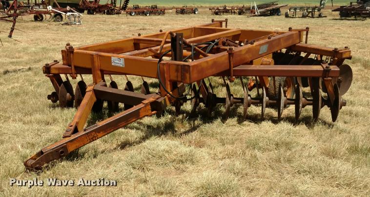 Cook double off-set disk in Capron, OK | Item DA5732 sold | Purple Wave