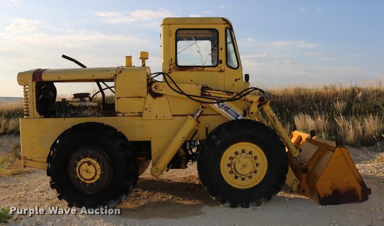 Pettibone 858 wheel loader in Luray, KS | Item DB9301 sold | Purple Wave