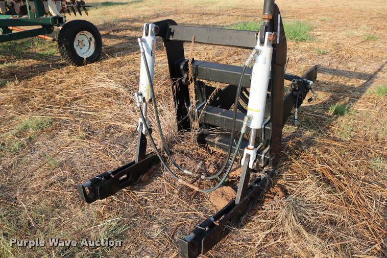 Tractor front mount two point bracket in Capron, OK | Item DG9864 sold ...