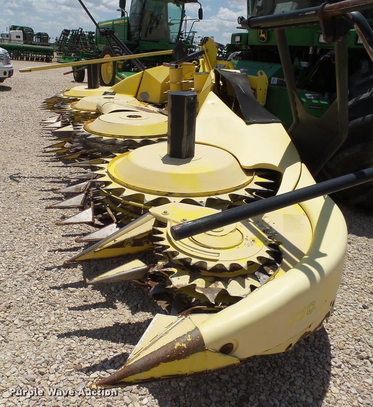 John Deere 770 SPFH rotary corn head in Idalou, TX | Item L6648 for ...