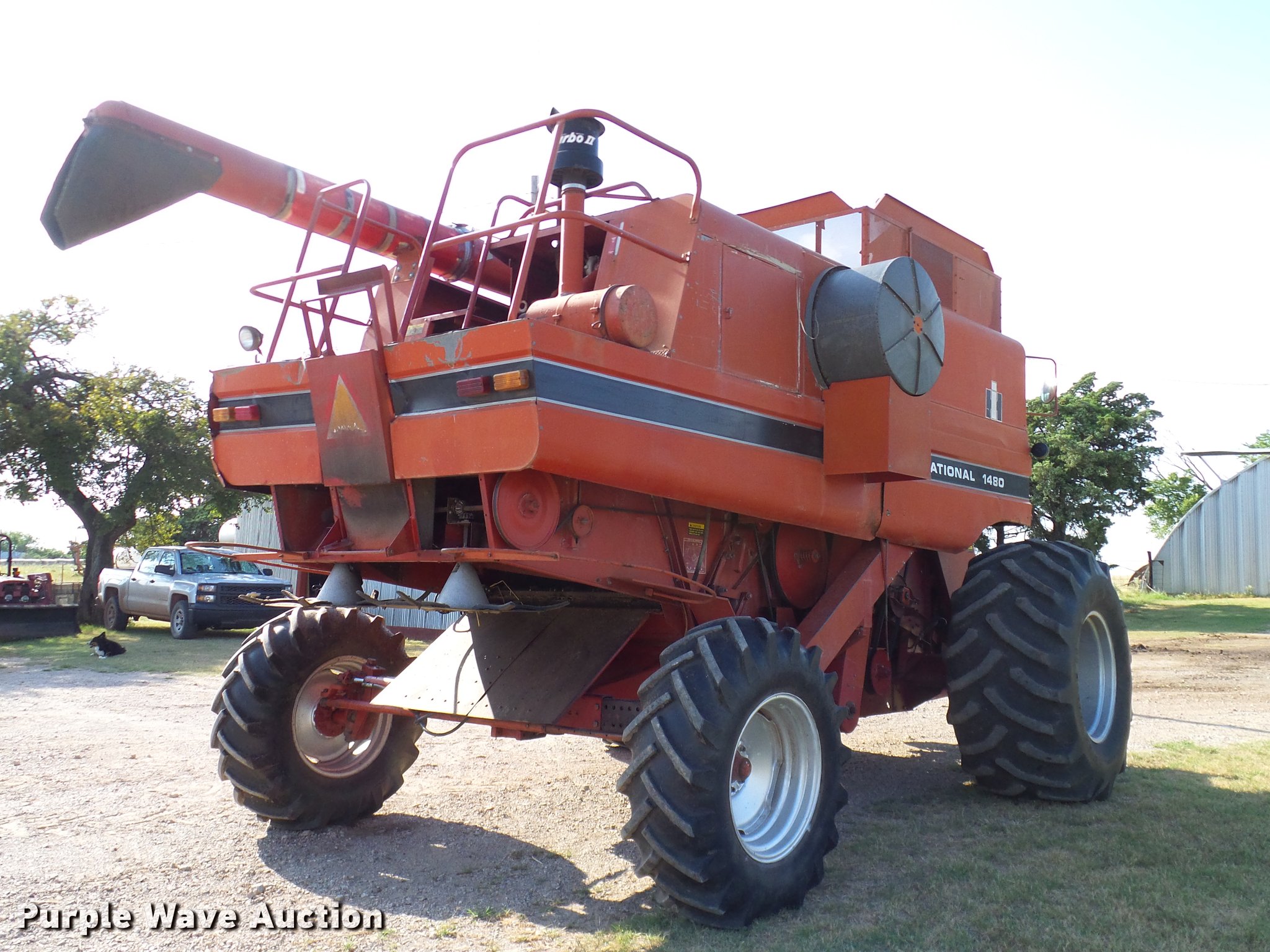 1980 International 1480 combine in Perry, OK | Item DA6850 sold ...