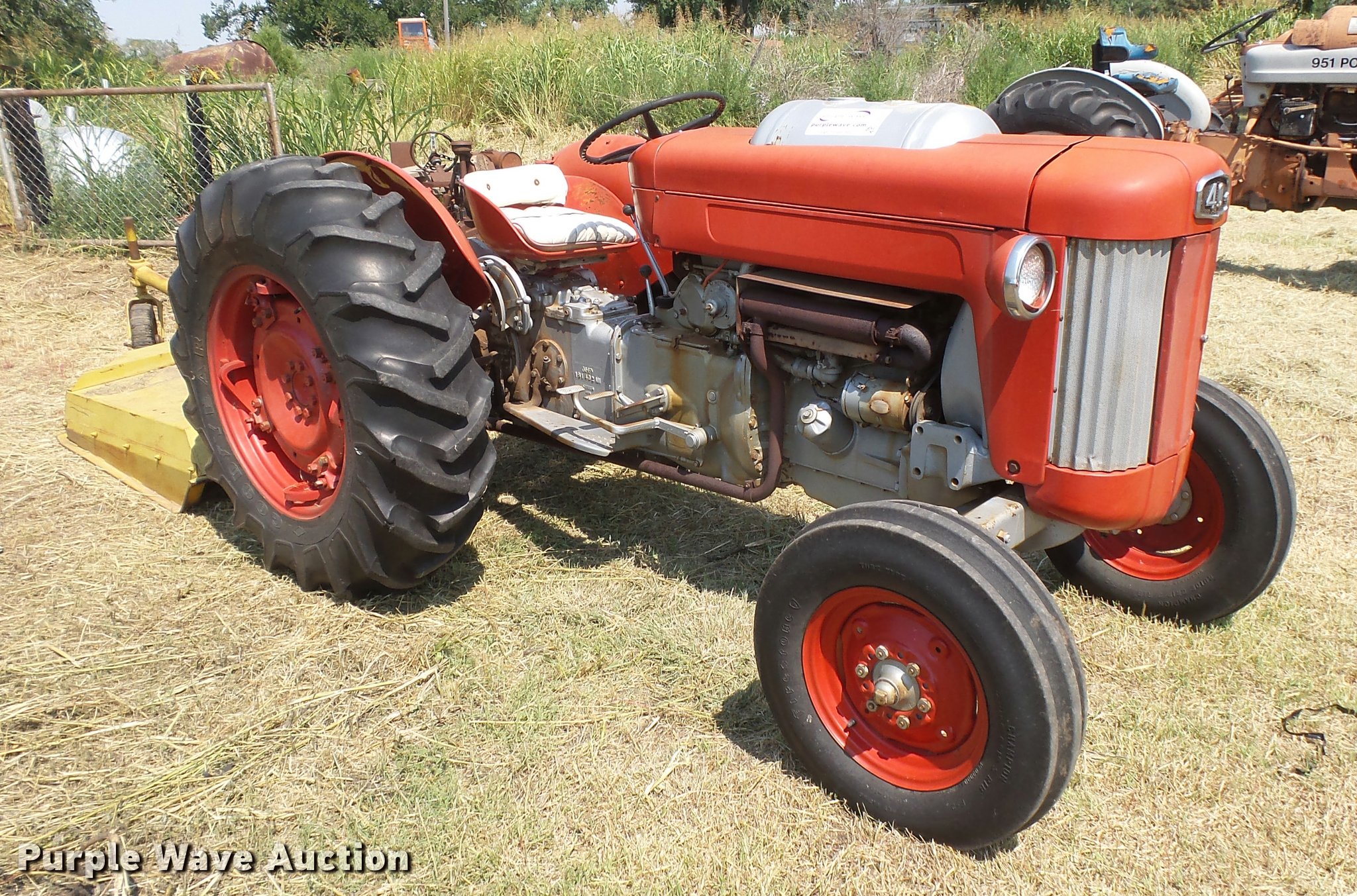 Massey-Ferguson F40 tractor in May, OK | Item DC3975 sold | Purple Wave