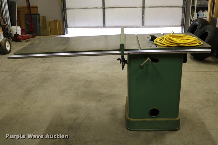 Powermatic 65 table saw in Salina, KS | Item DM9341 sold | Purple Wave