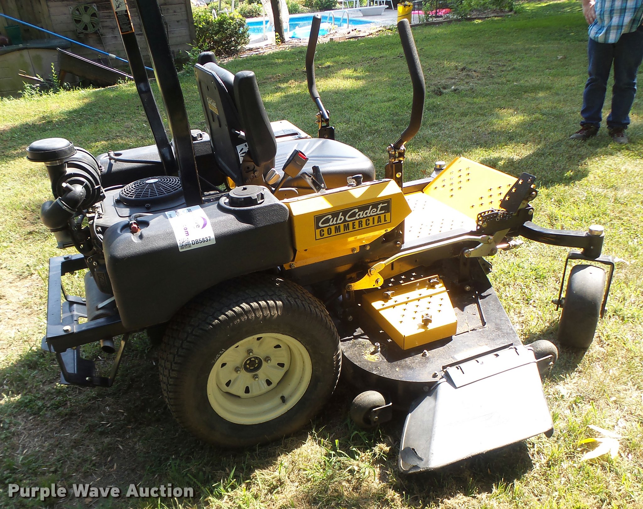 Cub Cadet Commercial Recon ZTR lawn mower in Lathrop, MO | Item DB5837 ...