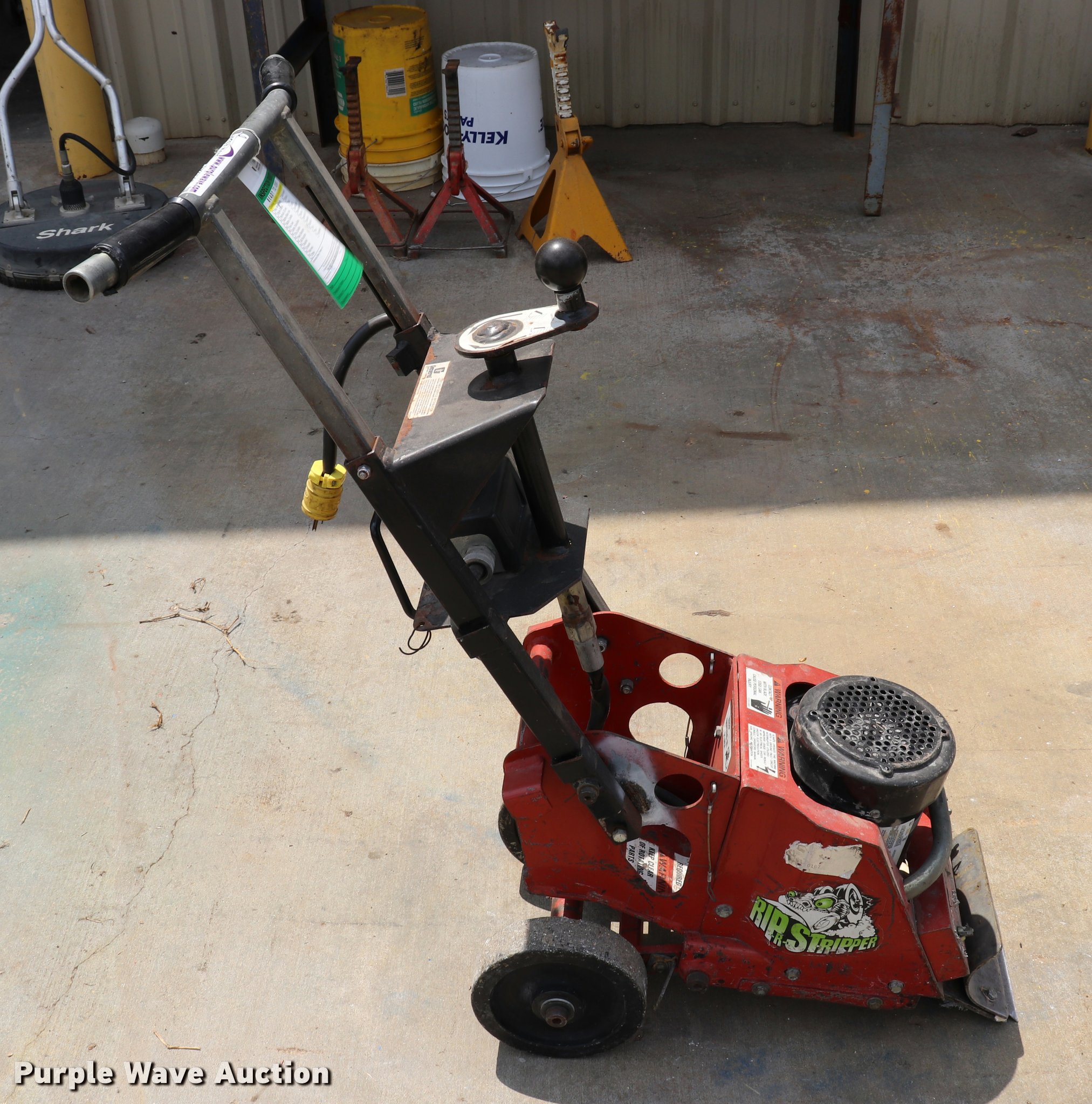 Rip-R-Stripper F0516 tile stripper in Joplin, MO | Item DK9520 sold ...