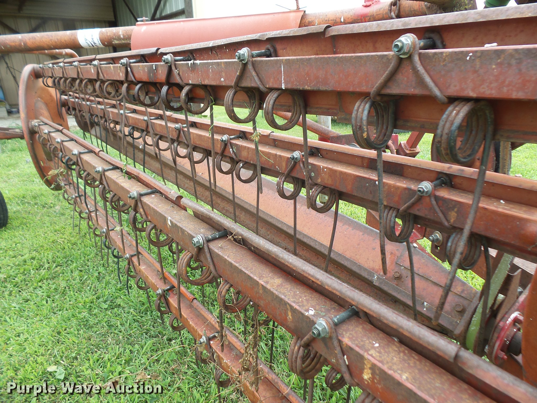 Ford 503 side delivery rake in Auburn, KS | Item DC5498 sold | Purple Wave