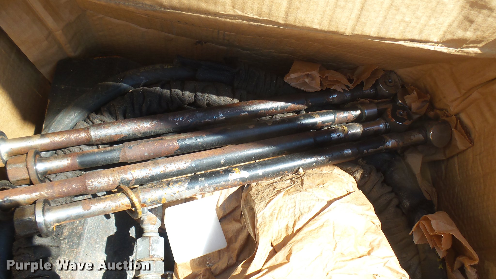 Caterpillar H63 impact breaker in Lyons, KS | Item DL9903 sold | Purple ...