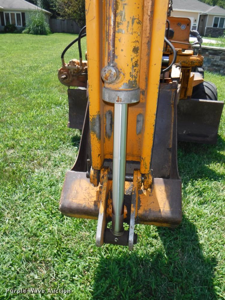 1986 Case Davis Fleetline 40+4 trencher in Manhattan, KS | Item K5895 ...