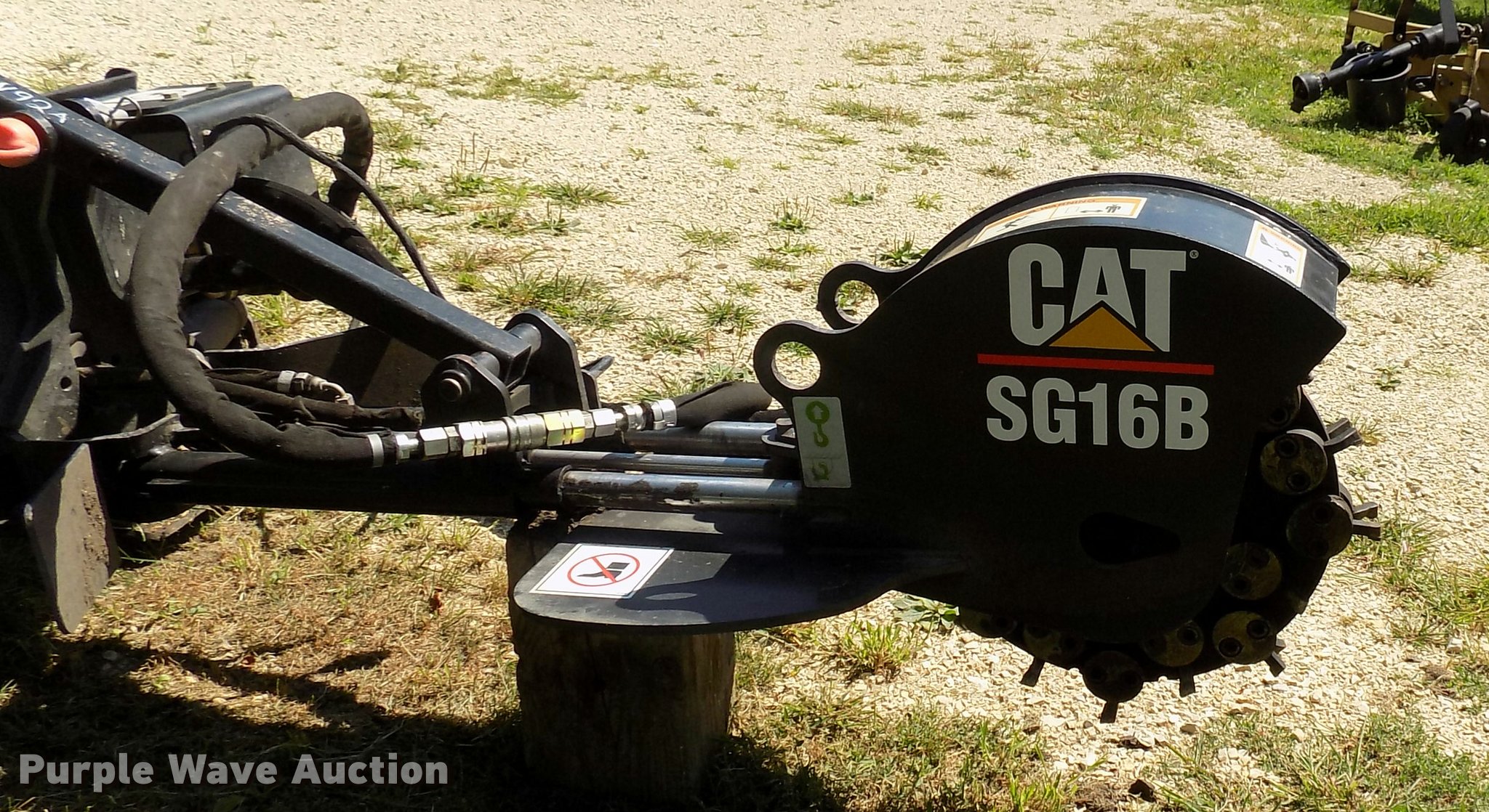 2006 Caterpillar SG16B stump grinder in Allison, IA | Item DP9996 sold ...