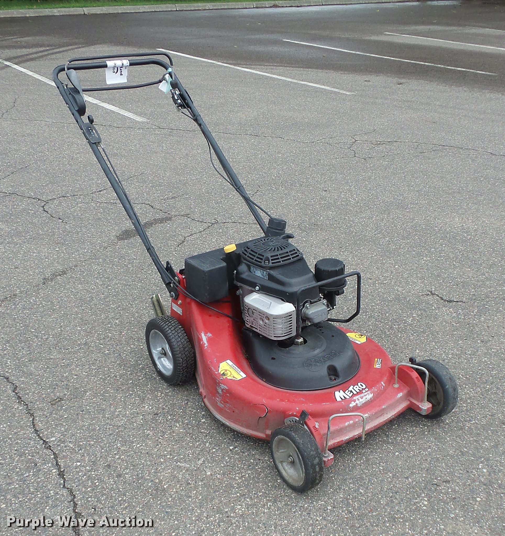 Ex Mark Metro 26 push mower in Burnsville, MN | Item DC2729 sold ...