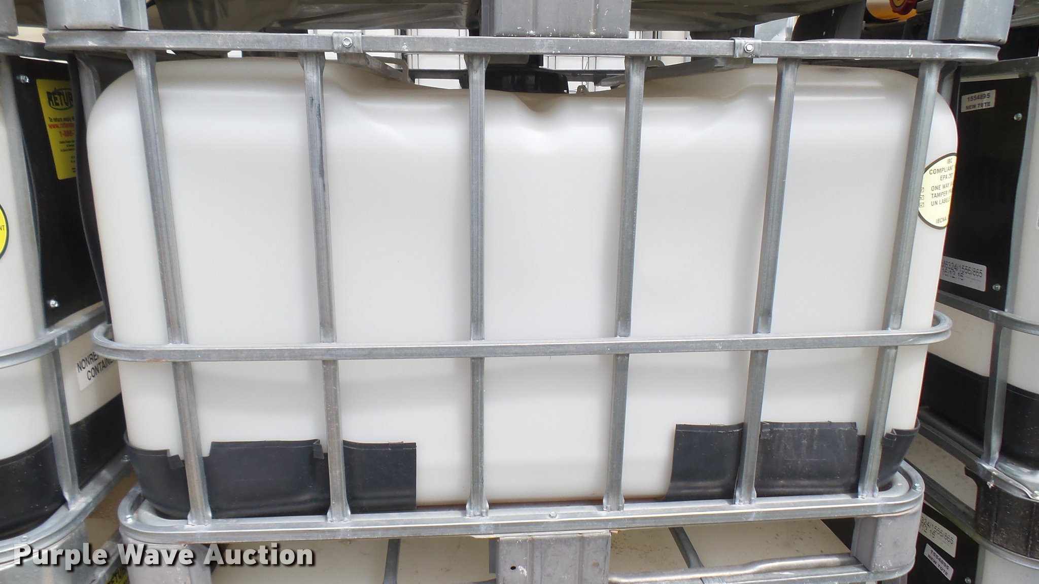 (6) cube chemical shuttles in Lyons, KS | Item DO9948 sold | Purple Wave