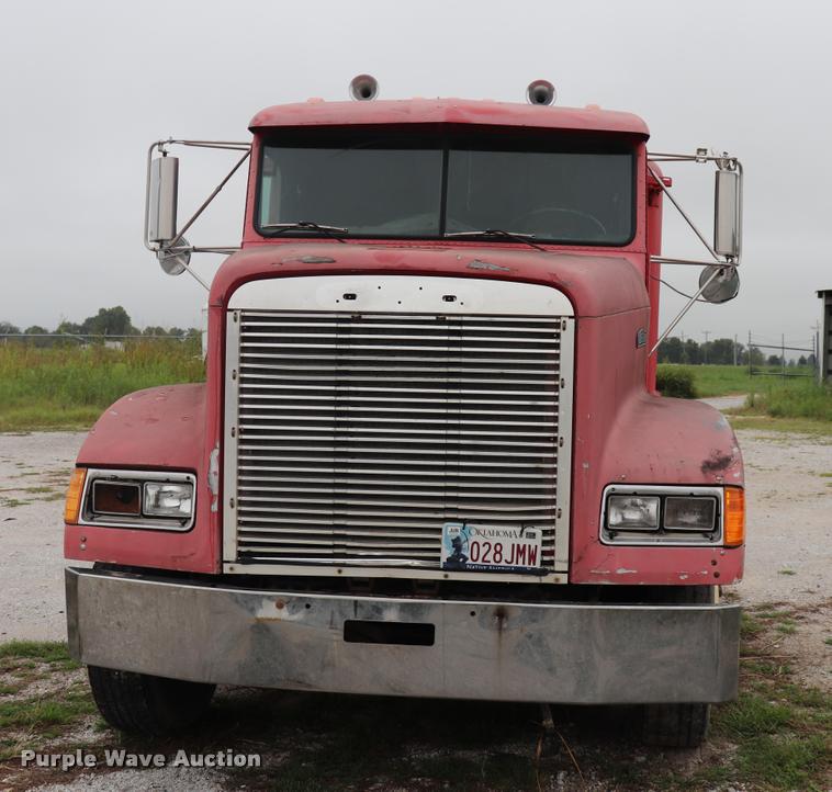 1989 Freightliner FLD semi truck in Vinita, OK | Item DQ9446 sold ...