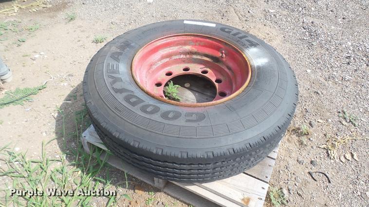 Goodyear G114 10R17.5 tire in Wichita, KS | Item DL9922 sold | Purple Wave