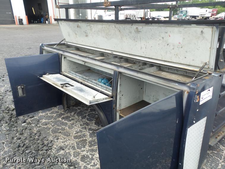 Stahl Grand Challenger utility bed in St. Louis, MO | Item DB6494 sold ...