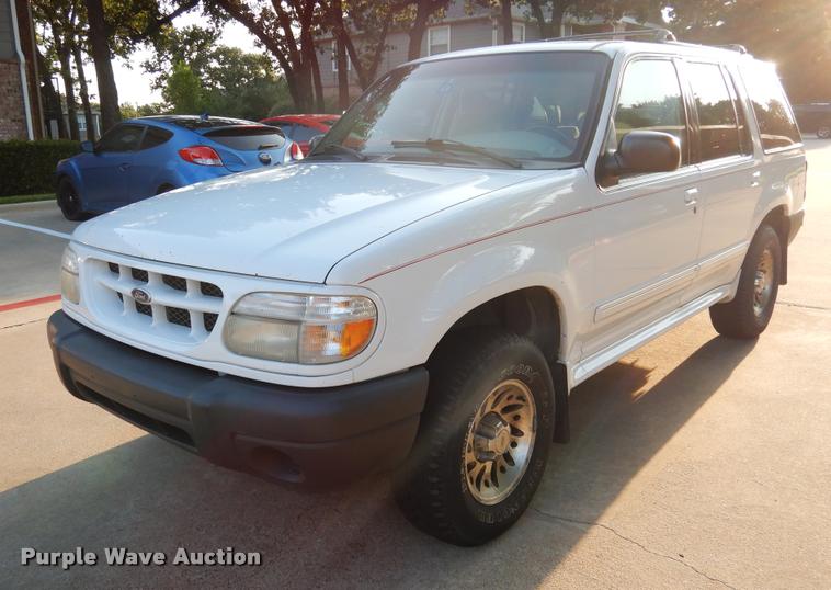 2000 Ford Explorer XLS SUV in Flower Mound, TX | Item DK9917 sold ...