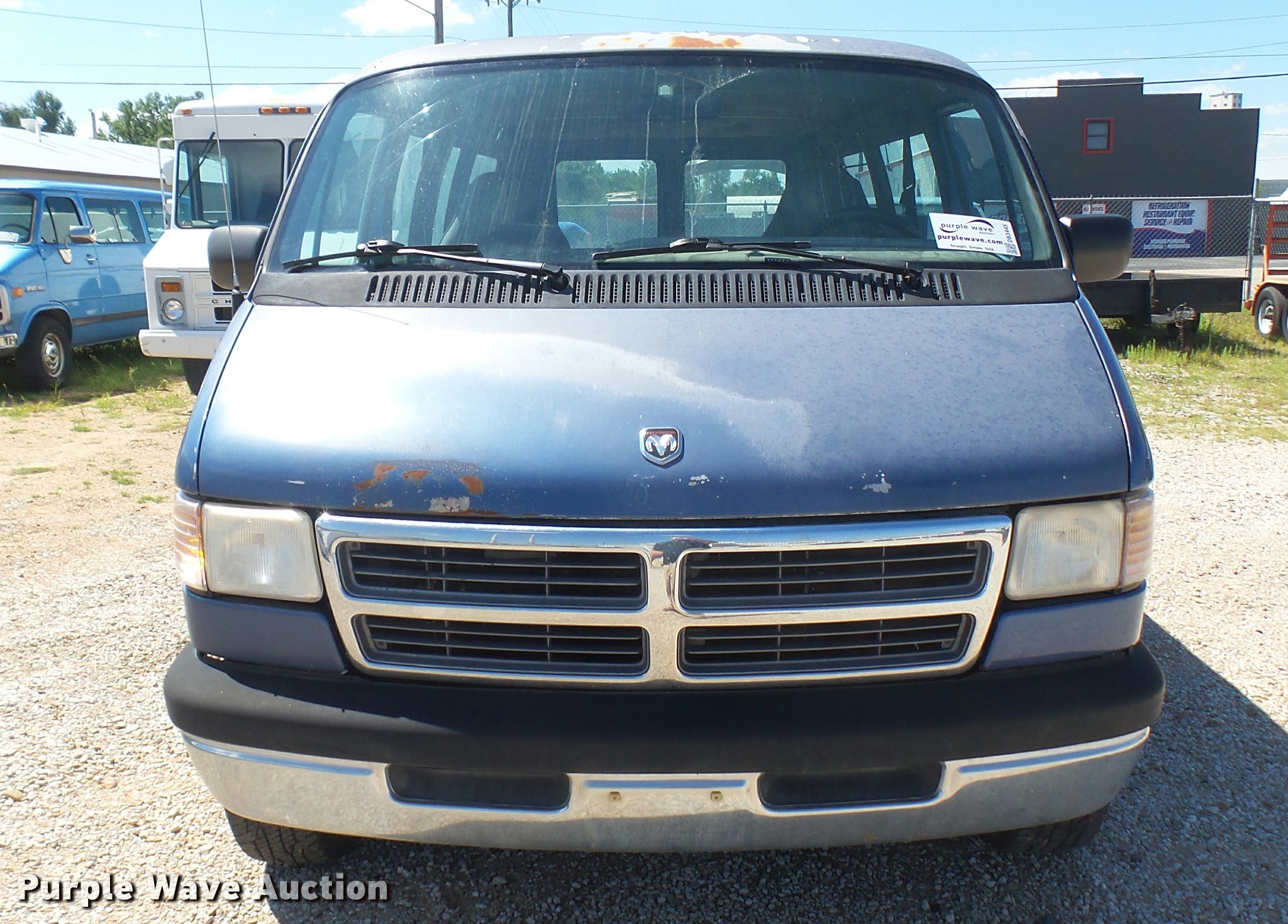 1997 Dodge Ram Wagon B1500 van in Hutchinson, KS | Item DB3445 sold ...