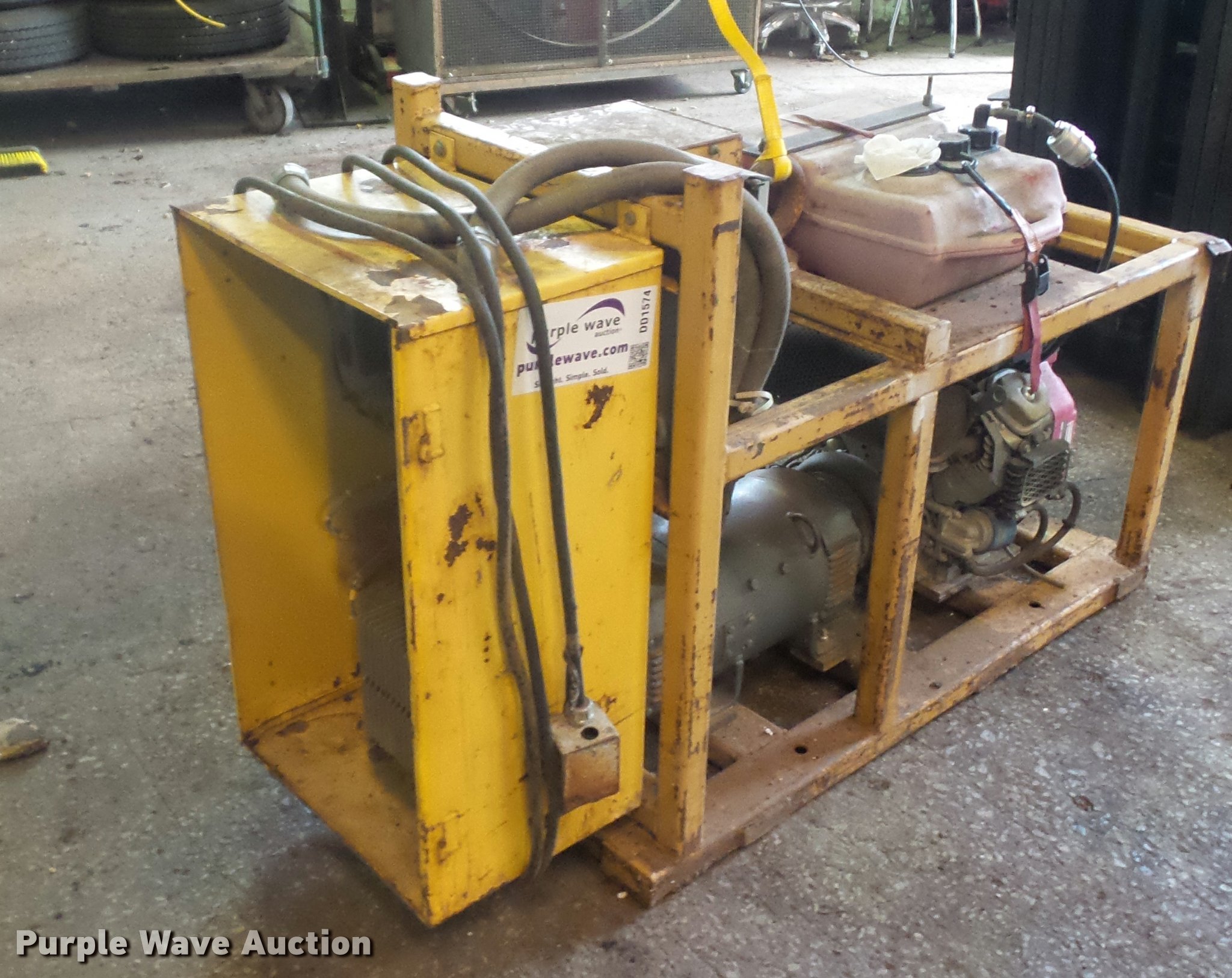 Generator in Grain Valley, MO | Item DD1574 sold | Purple Wave