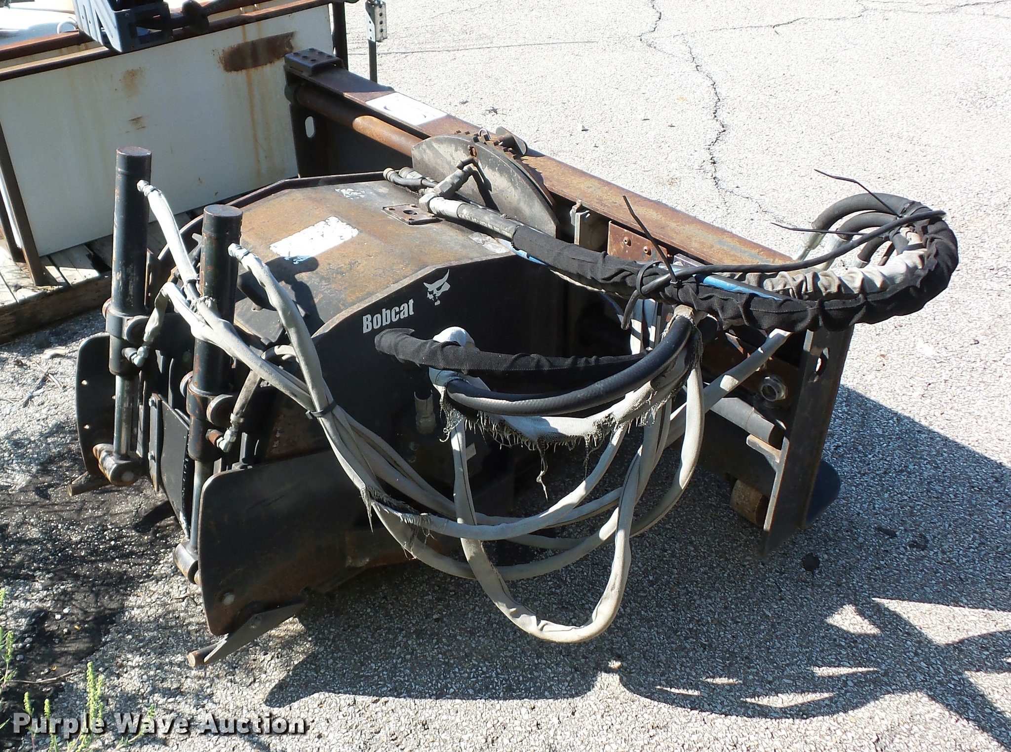 Bobcat planer in Lenexa, KS | Item DD1594 sold | Purple Wave