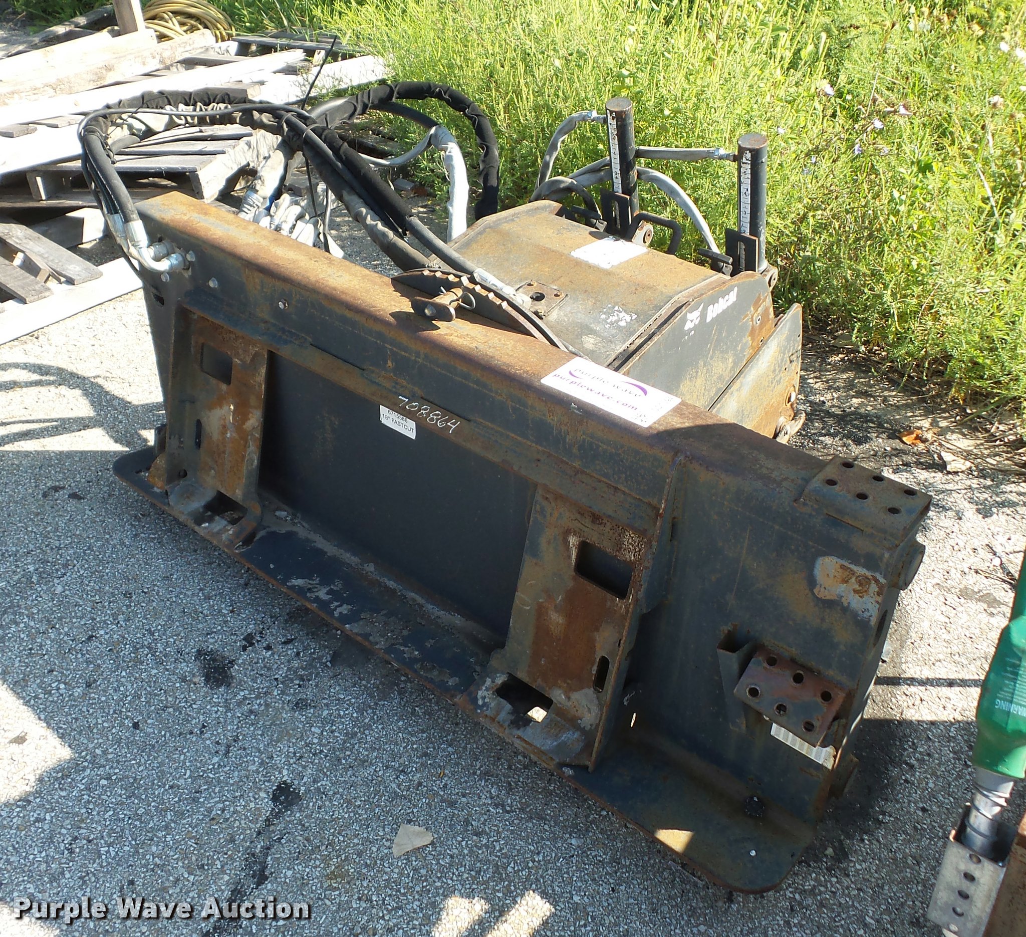 Bobcat planer in Lenexa, KS | Item DD1594 sold | Purple Wave