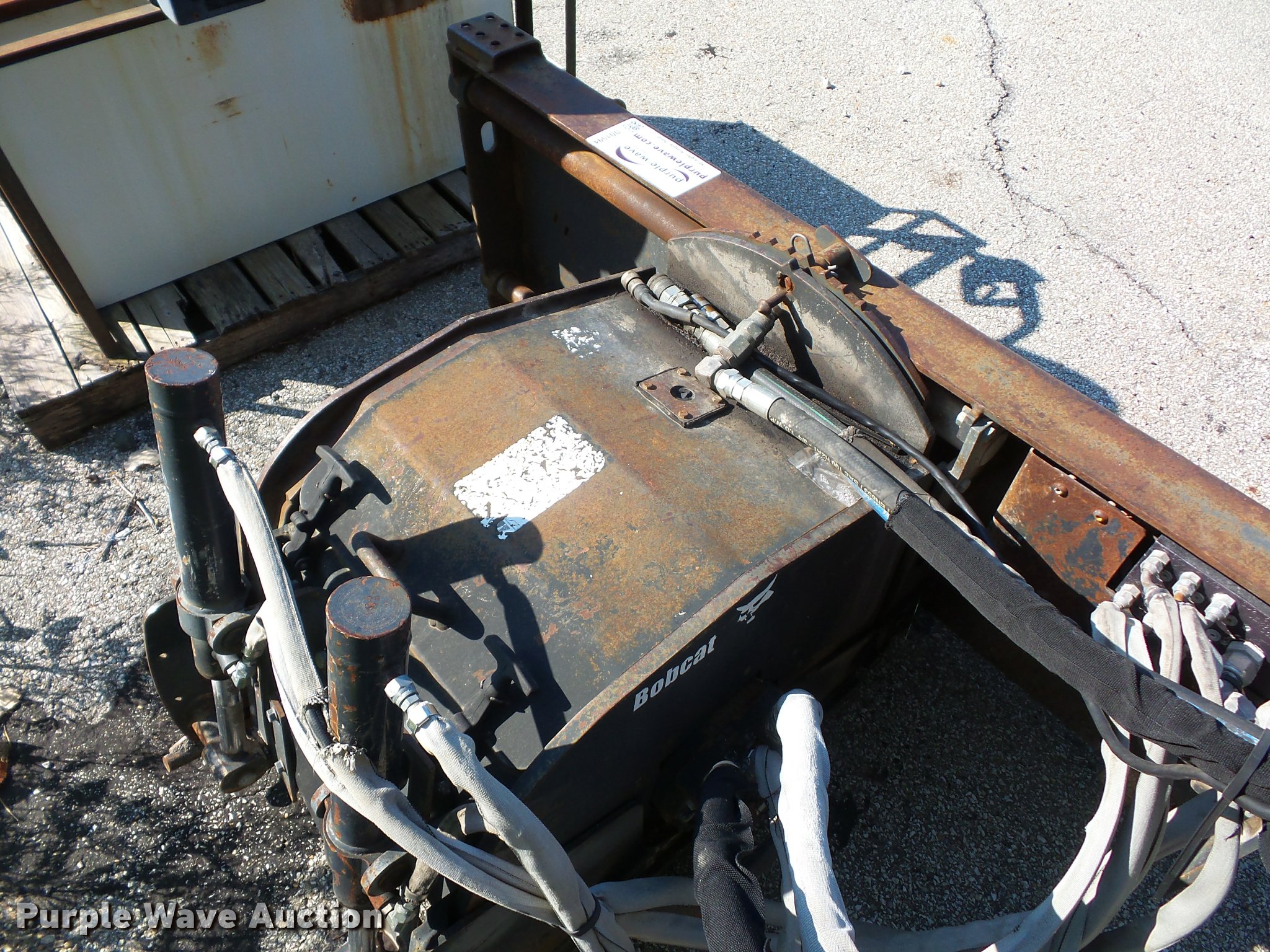 Bobcat planer in Lenexa, KS | Item DD1594 sold | Purple Wave