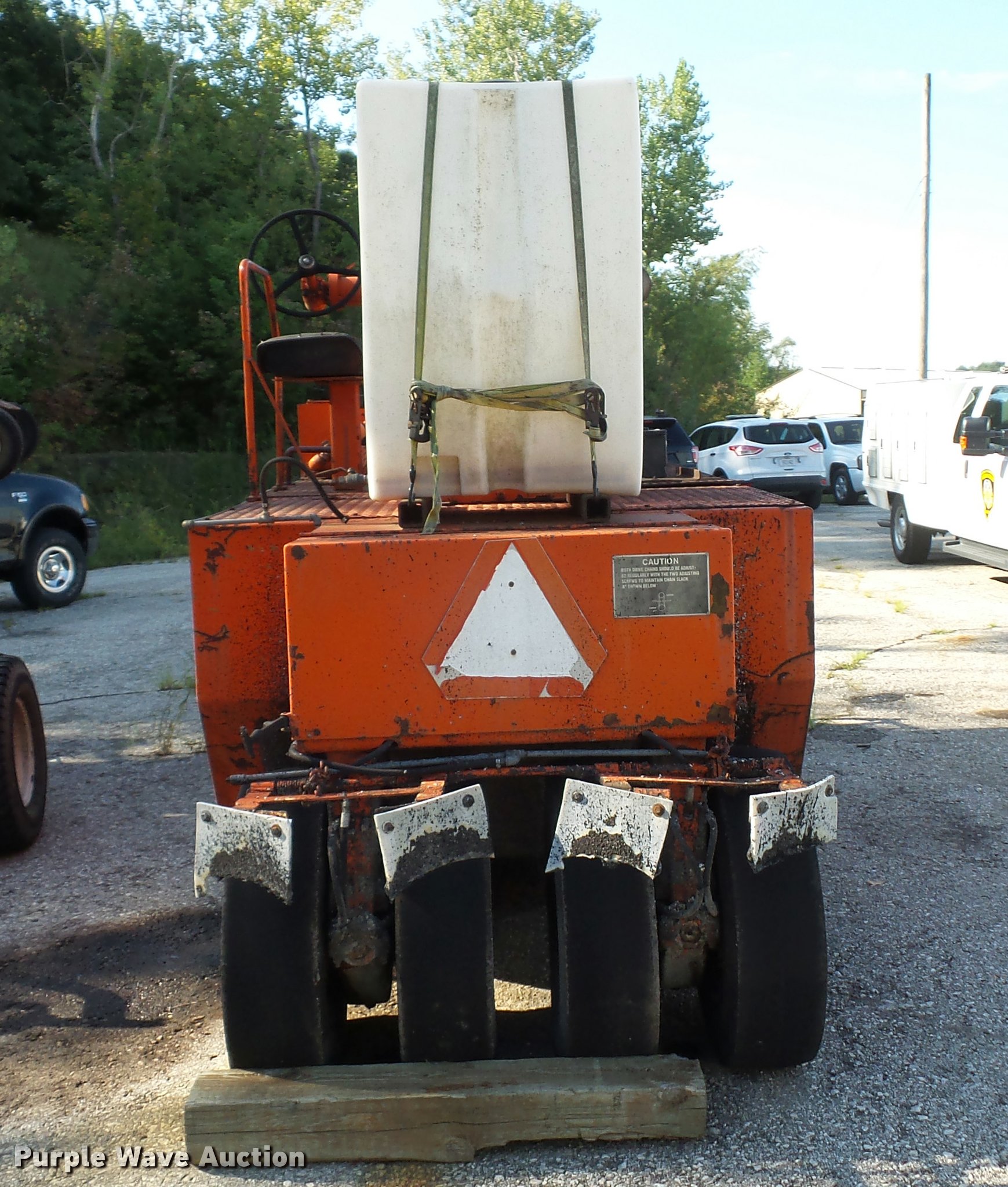Ferguson pneumatic roller in Lenexa, KS | Item DD1597 sold | Purple Wave