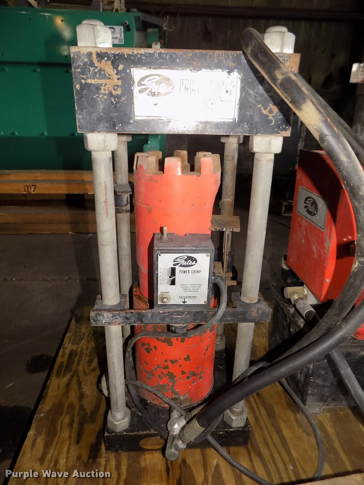 Gates Power Crimp 3000 crimper in Omaha, NE | Item DO9148 sold | Purple ...