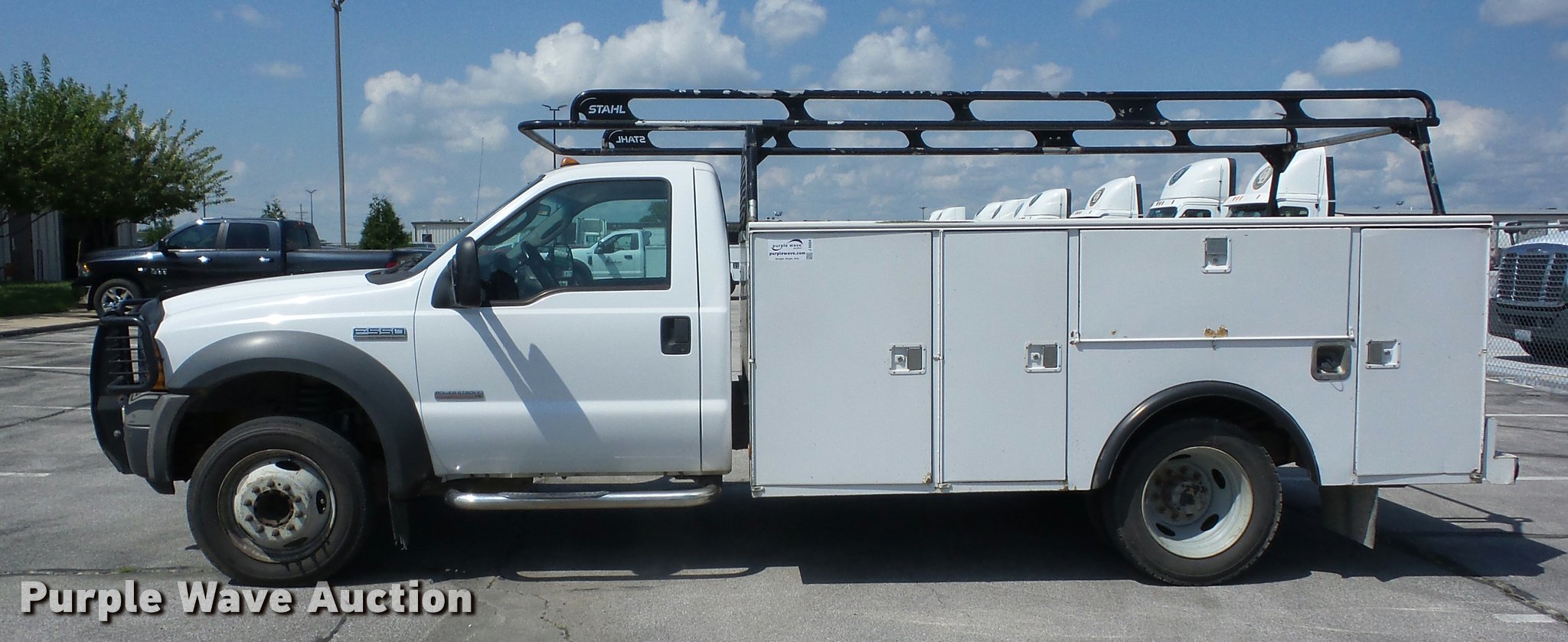 2005 Ford F550 Super Duty utility bed truck in Parsons, KS | Item J8604 ...